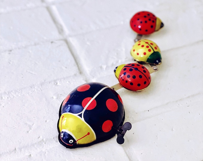 Wind-up Toy: Lady Bug Family Parade - Etsy