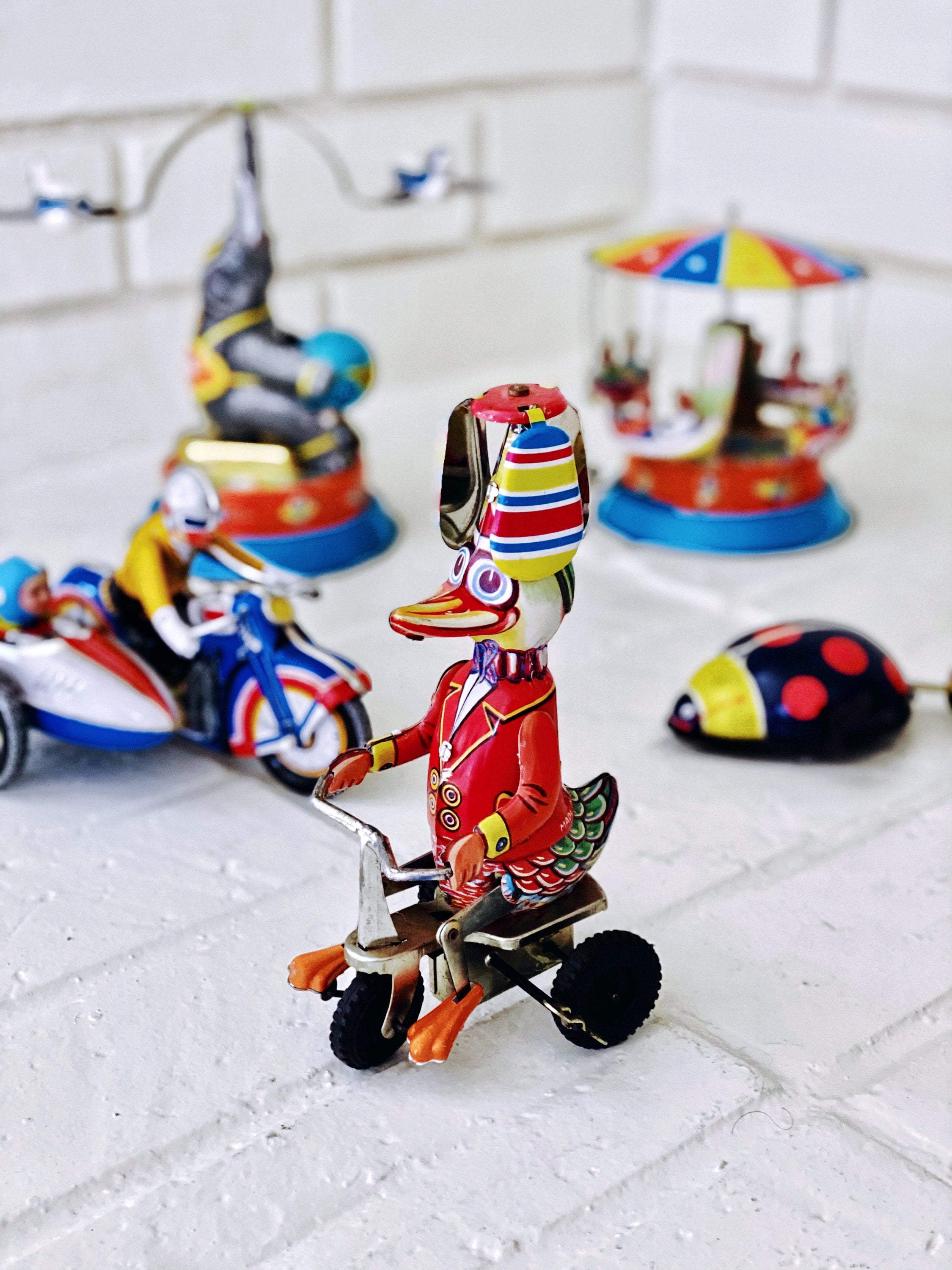 Wind-Up Toy: Lady Bug Family Parade | Etsy