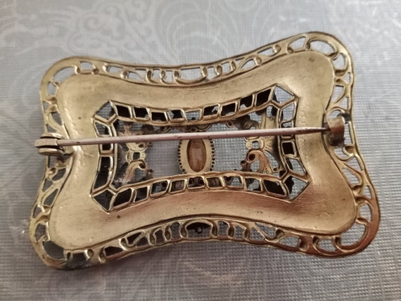 Vintage Rectangular-Shaped Brooch - Gem