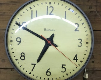 Vintage clock | Etsy