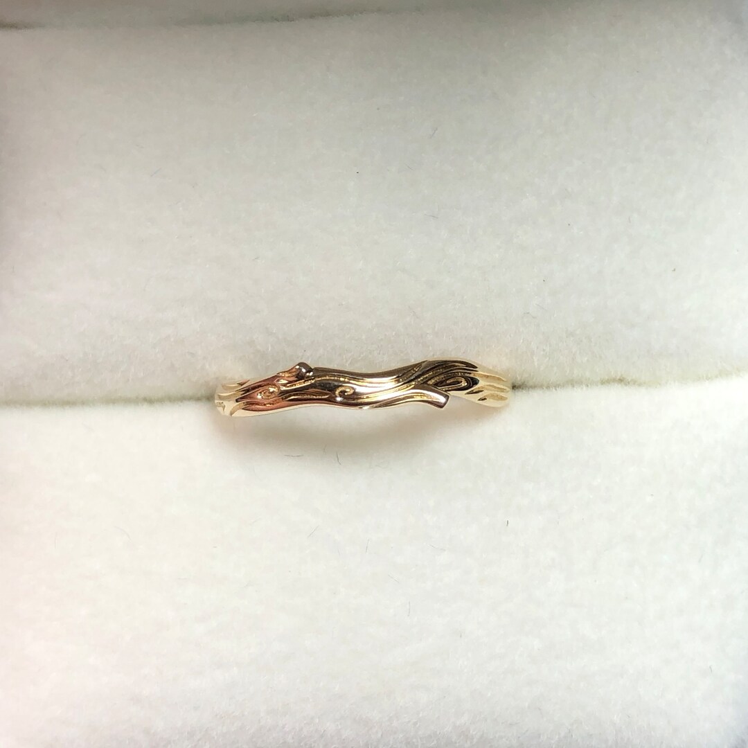 Dorma // Tree Branch Ring Carved Branch Ring Nature Inspired Ring ...