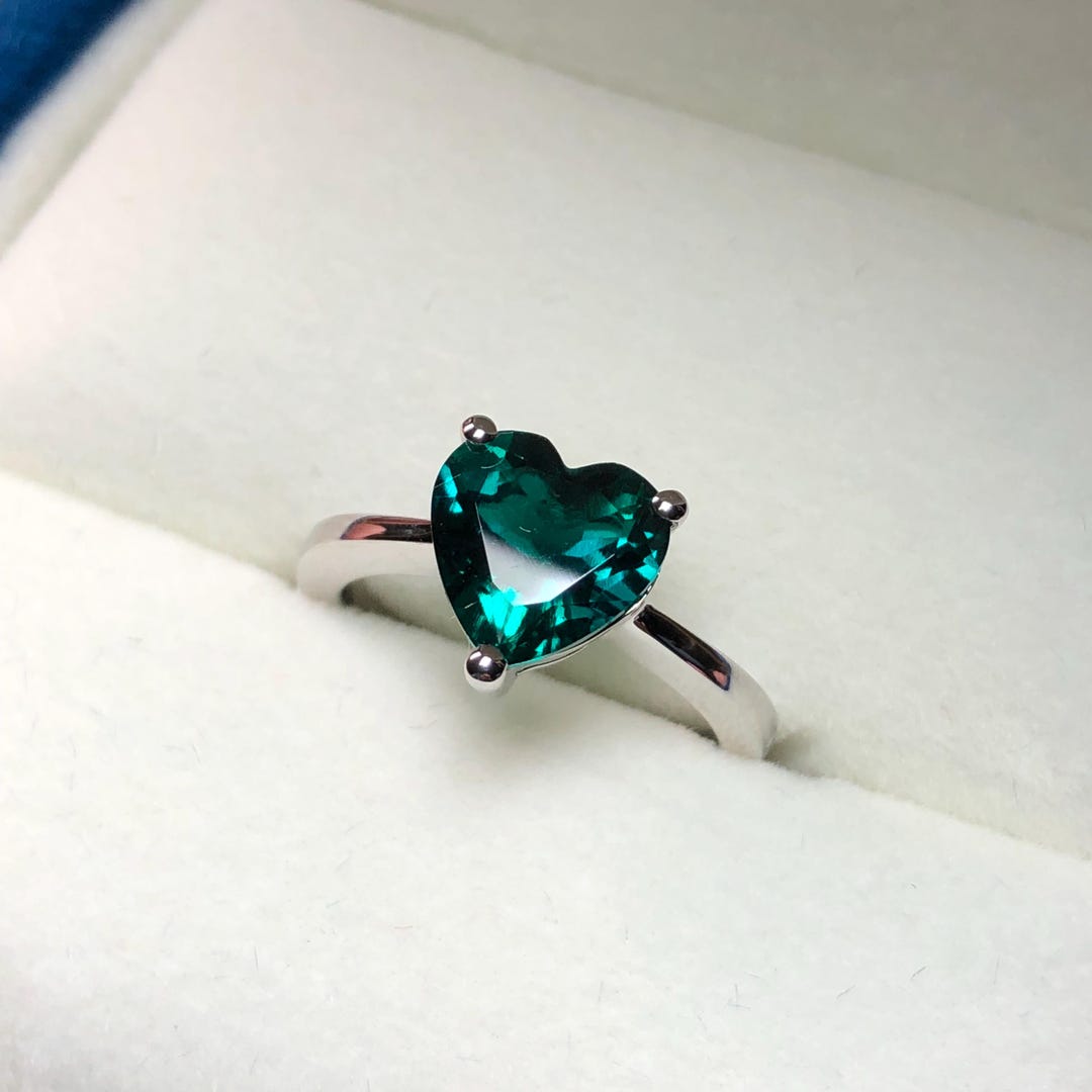 Emerald Sweetheart // Emerald Heart Cut Solitaire Ring | Emerald Ring ...