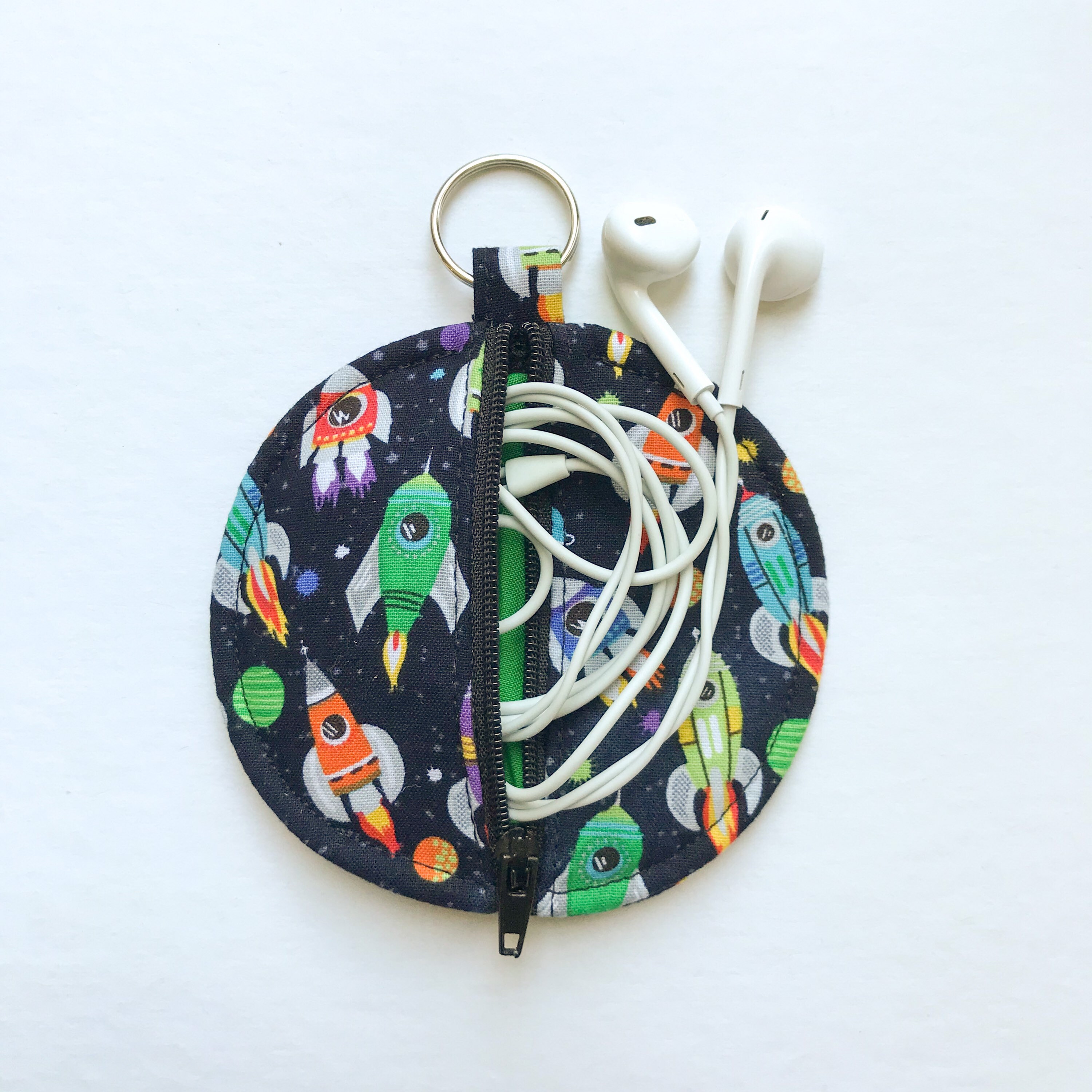 Earbud Pouch Rocket Ship Space // Coin Purse // AirPod Case // - Etsy