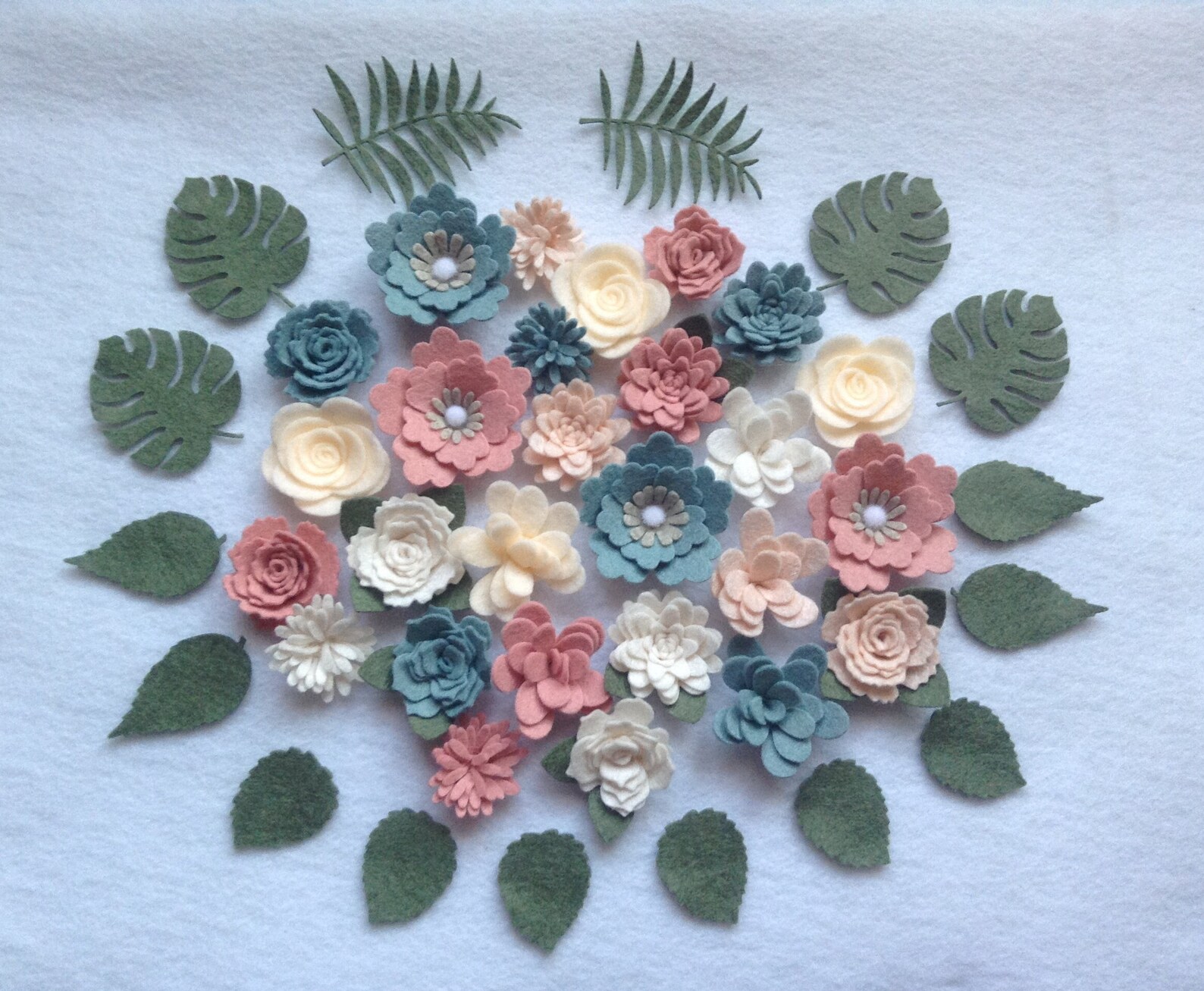 Loose Felt Flowers, Assembled Felt Flowers, Flower Embellishments ...