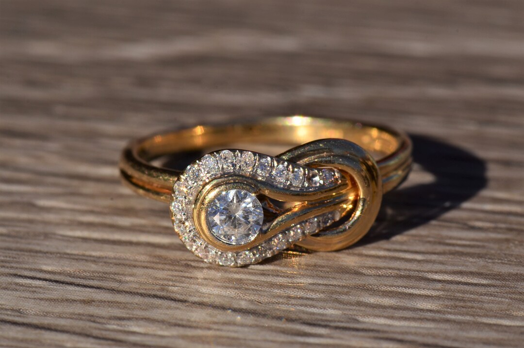 Diamond Overlapping Knot Ring in 14 Karat Yellow Gold - Etsy