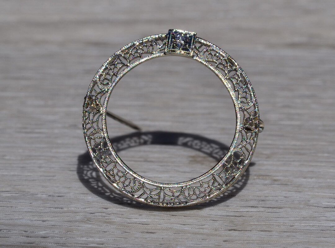 Ladies Antique Filigree Open Circle Brooch/pendant - Etsy