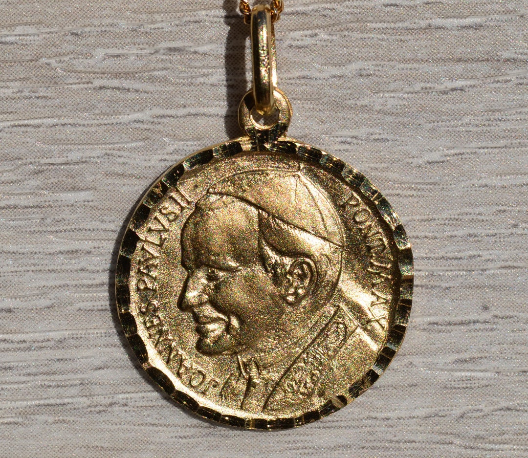 14K Yellow Gold Joannes Pavlvs II Pont. Max Pope John Paul II Pendant ...