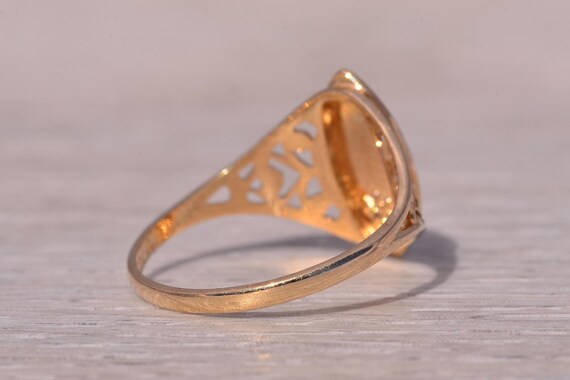 Diamond Filigree Signet Ring in Yellow Gold - Gem