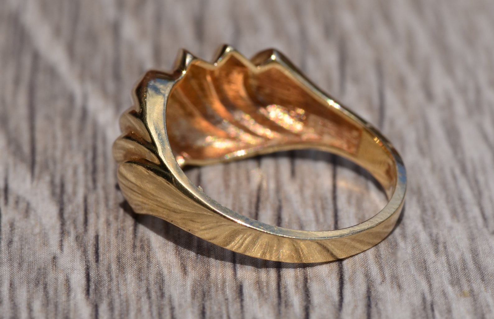 Contemporary Yellow Gold Wave Ring - Etsy
