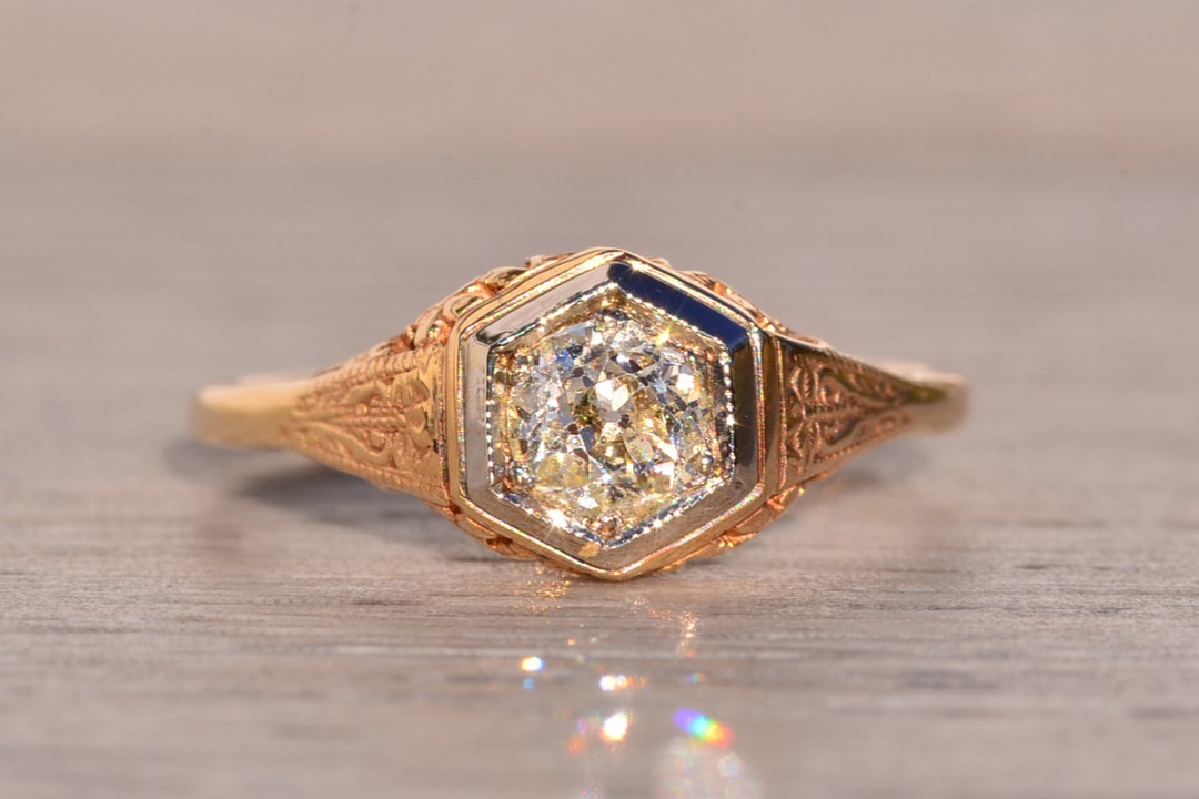 Antique Filigree Ring in Yellow Gold With Natural Diamond - Etsy