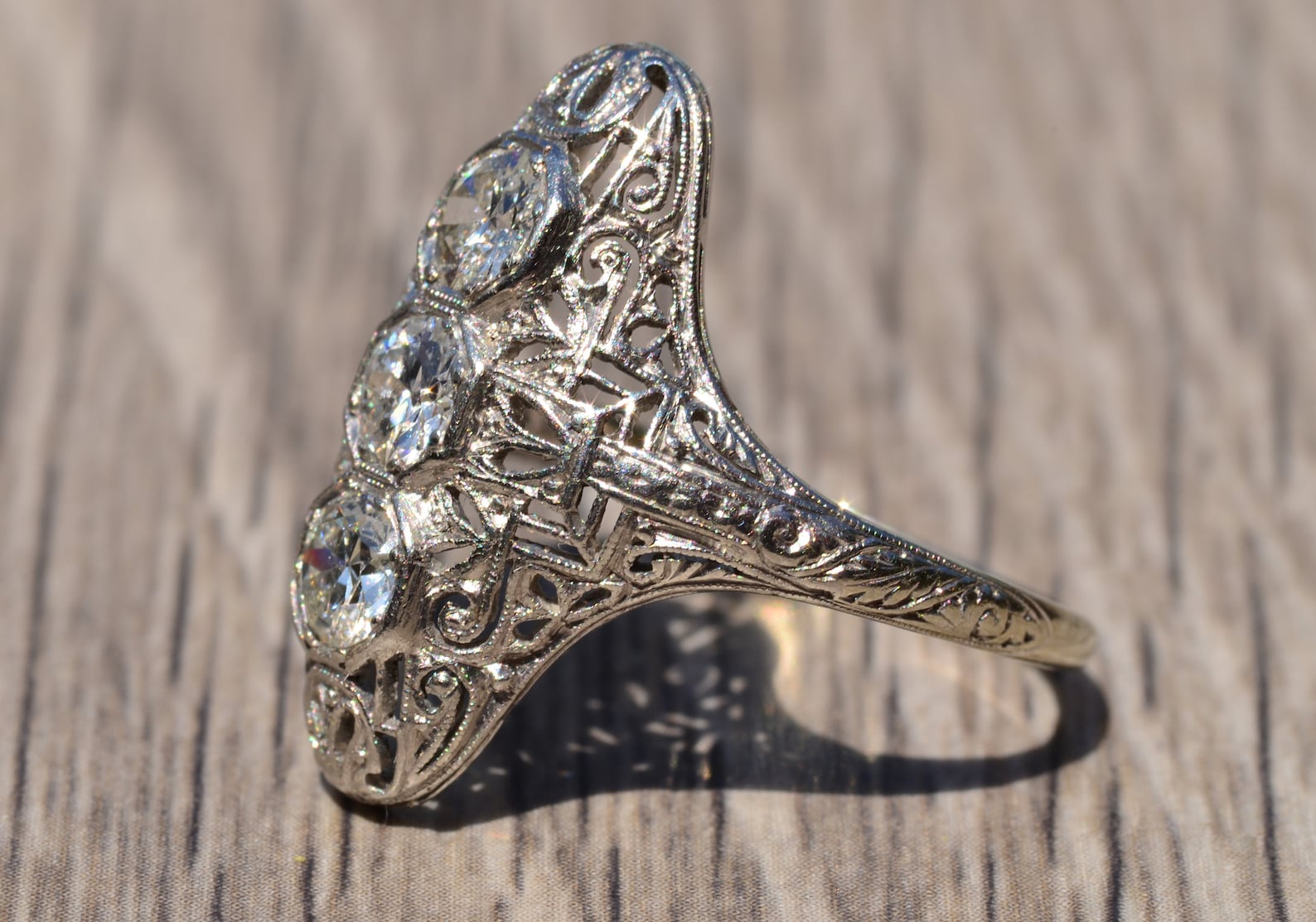 Three Stone Filigree Ring in White Gold - Etsy