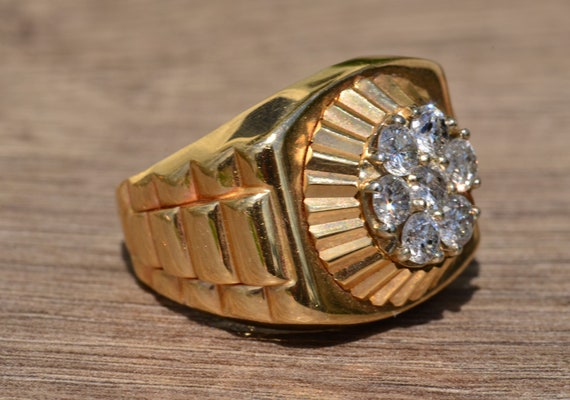 Gentleman's Diamond Pinky Ring - Gem