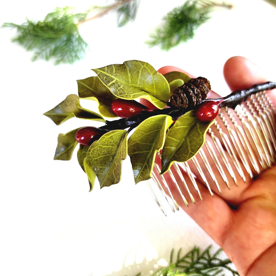 Winter Hair Comb With Natural Pine Cone and Red Berries, Christmas ...