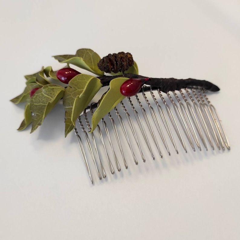 Winter Hair Comb With Natural Pine Cone and Red Berries, Christmas ...