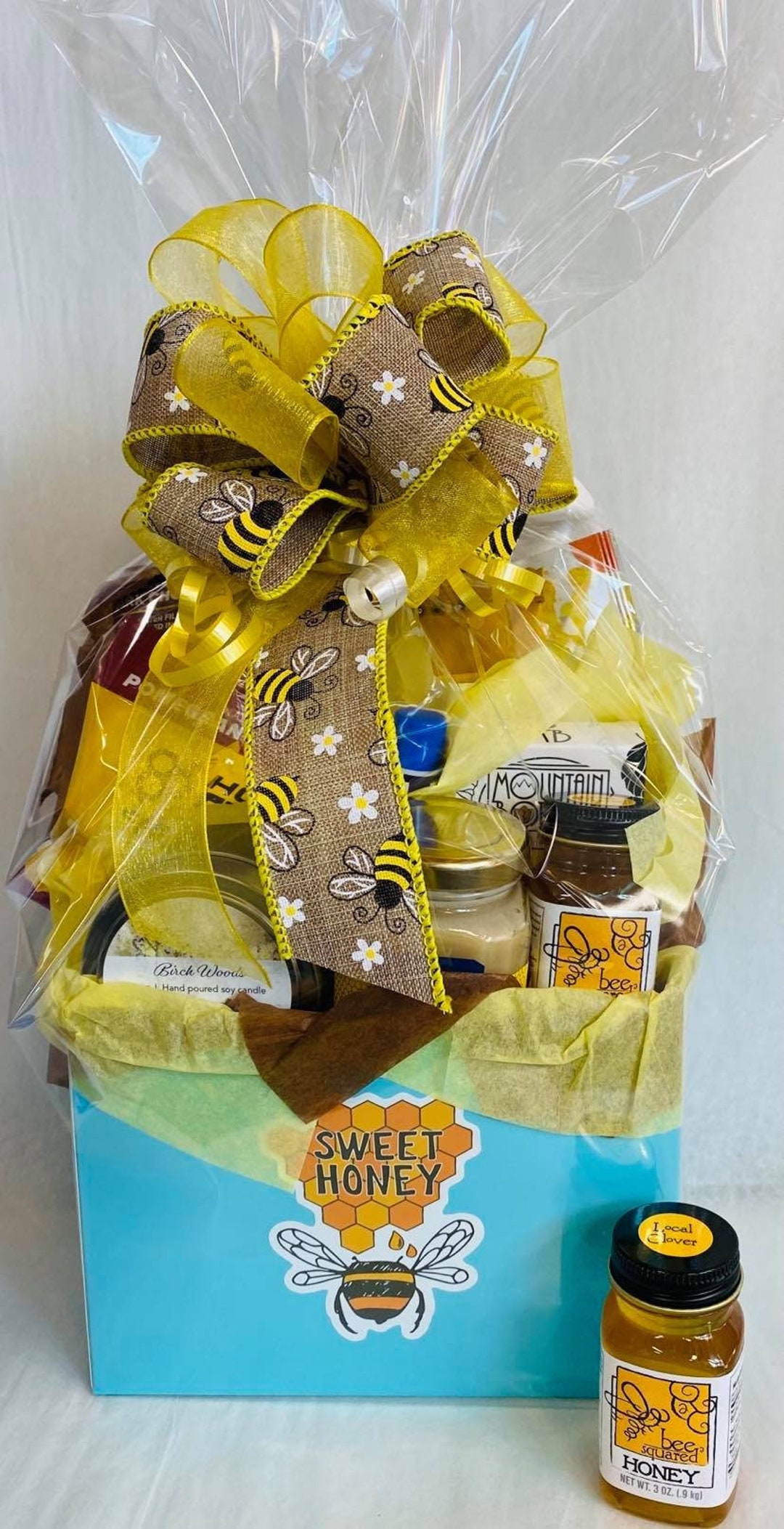 Bee Happy Gift Basket - Etsy