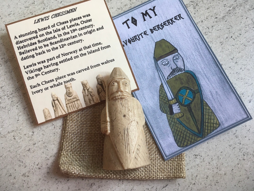 Lewis Chess Piece 8 Cm Beserker Shield Biter Isle of Lewis Viking Yule ...
