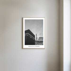 Masjid Al Haram Kaaba Minimalist Wall Art Printable | Black & White ...