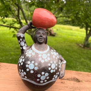 Vintage Chulucanas Peru Clay Folk Art Pottery Woman Figurine Sculpture ...