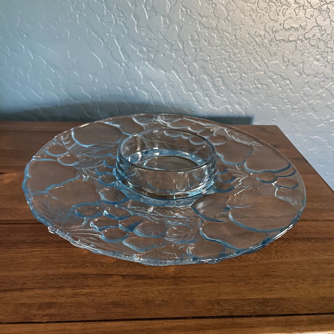 Vintage Indiana Glass Madeira Pattern Fruit Textured Chip and Dip ...