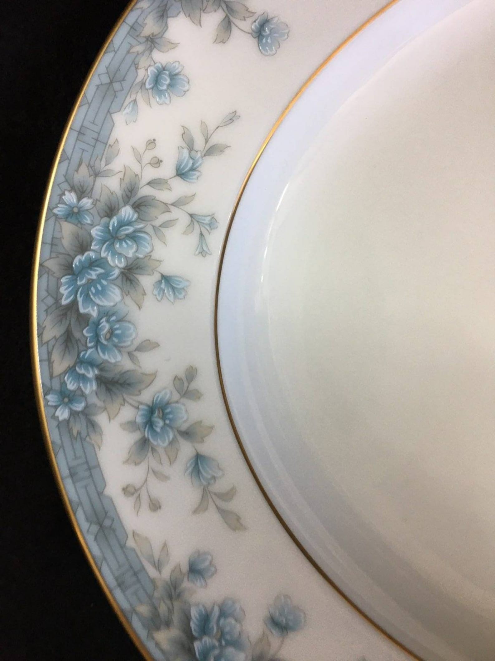 Noritake Contemporary Fine China Avalon Pattern - 3390 - Oval Platter ...