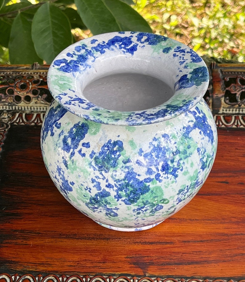 Cole Pottery Vase Artist Kenneth George Spongeware Blue Green White ...