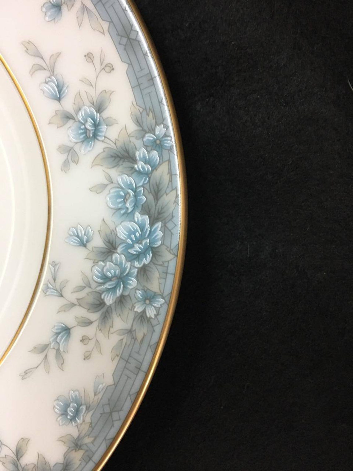 Noritake Contemporary Fine China Avalon Pattern - 3390 - Oval Platter ...