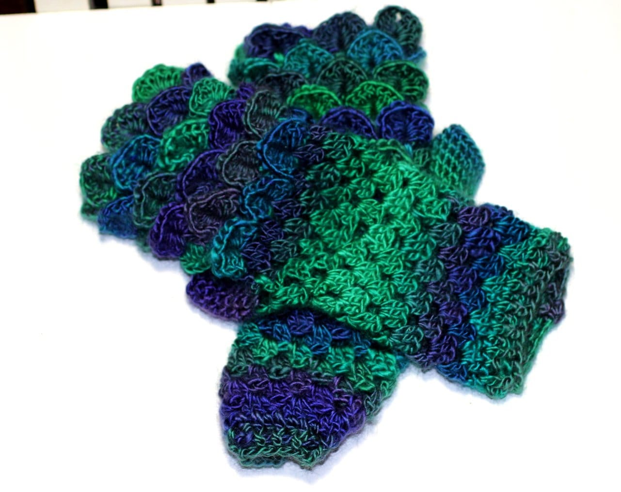 Dragon Scale Arm Warmers, Gossamer Dragon Scale Fingerless Gloves ...