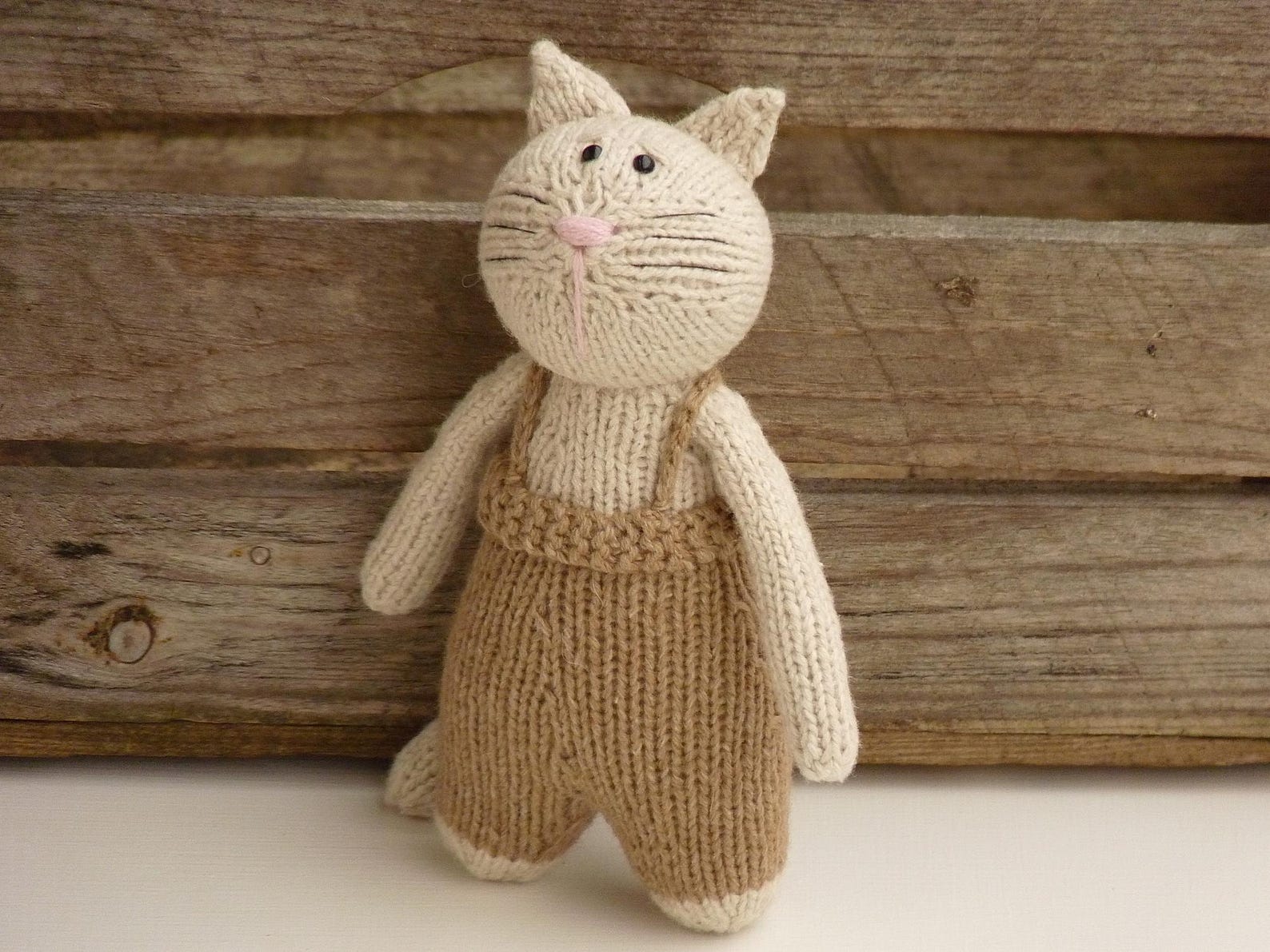 Leon Cat Toy KNITTING PATTERN - Etsy