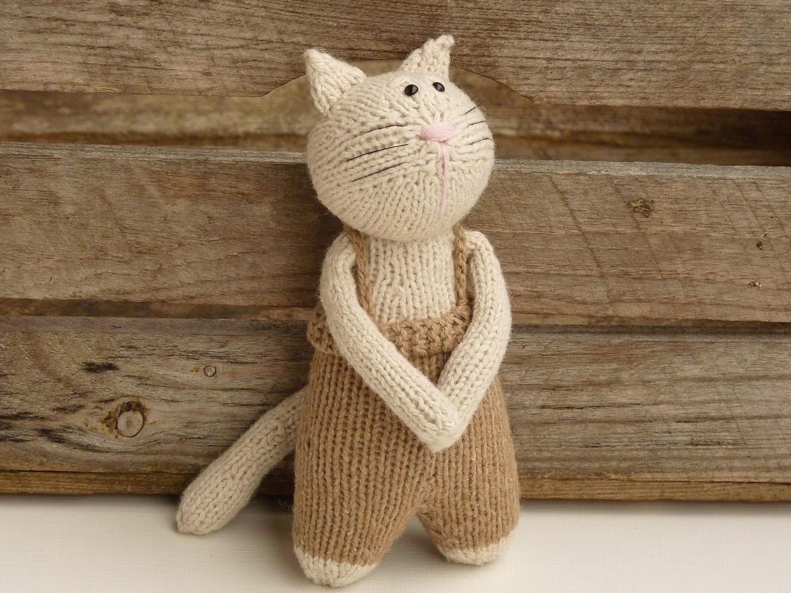 Leon Cat Toy KNITTING PATTERN - Etsy