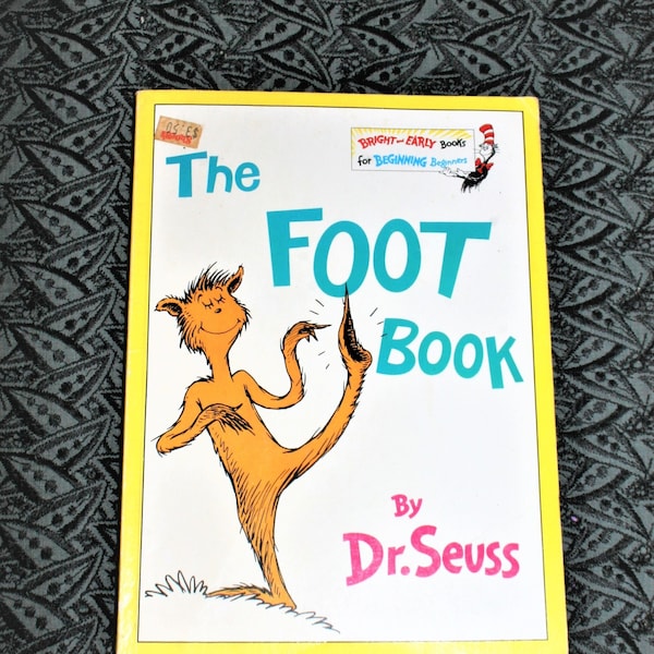 The Foot Book Dr Seuss Svg - Etsy