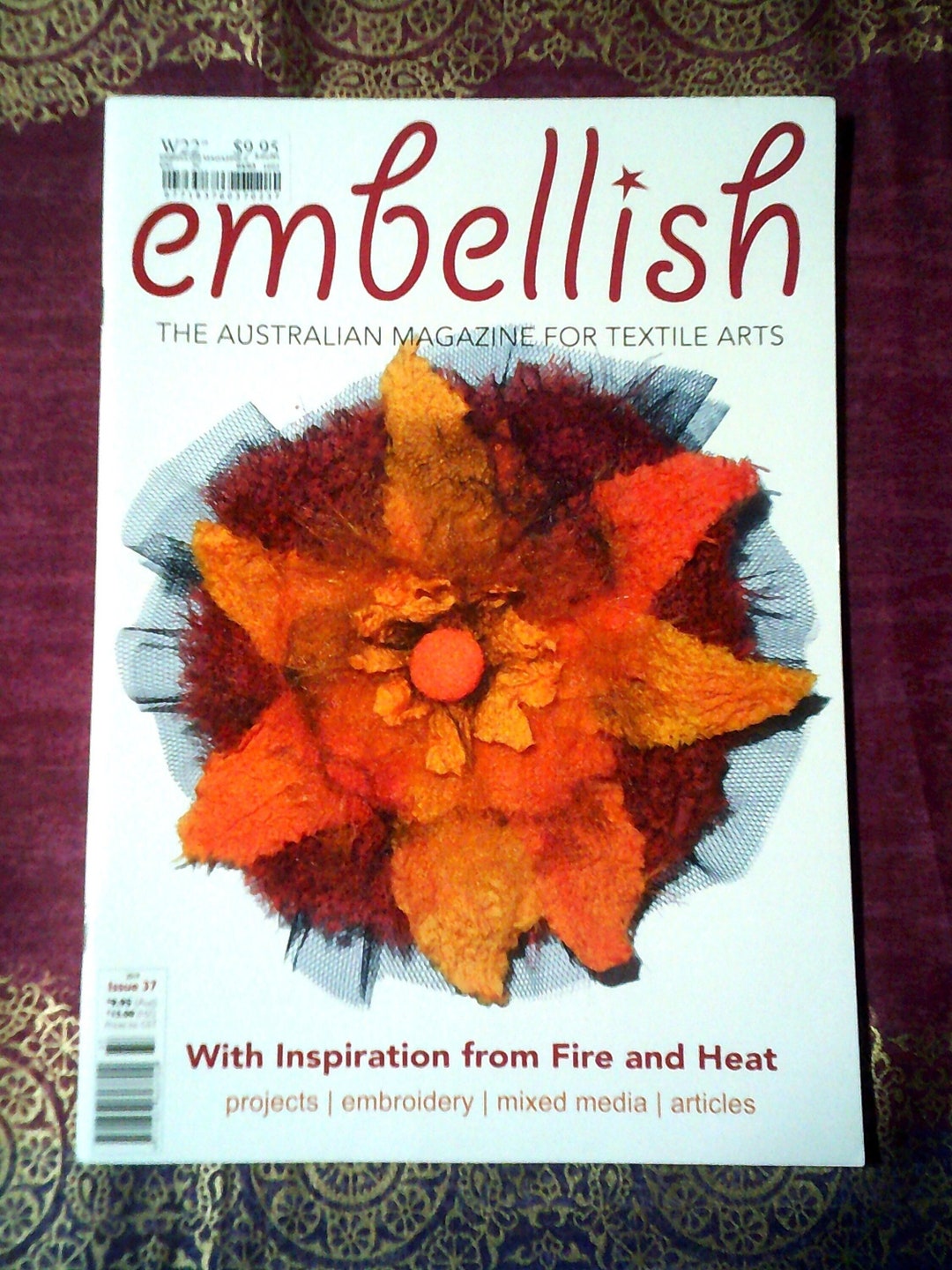 Embellish Magazine - Issue 37 - Australian Magazine for Textile Arts ...
