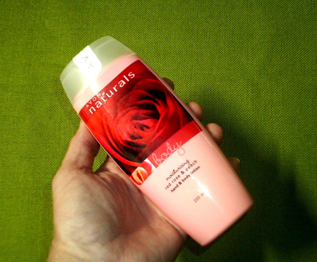 Vintage Avon - Avon Naturals Moisturising Red Rose and Peach Hand and ...