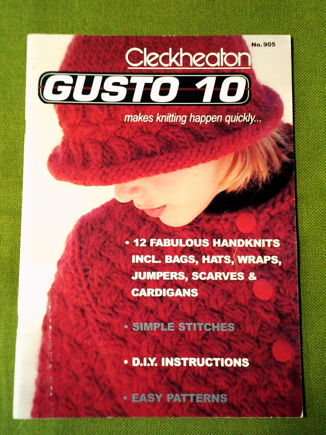 Cleckheaton Gusto 10 - No. 905 - Knitting Pattern Book - 12 Fabulous Handknit Patterns - Vintage ...