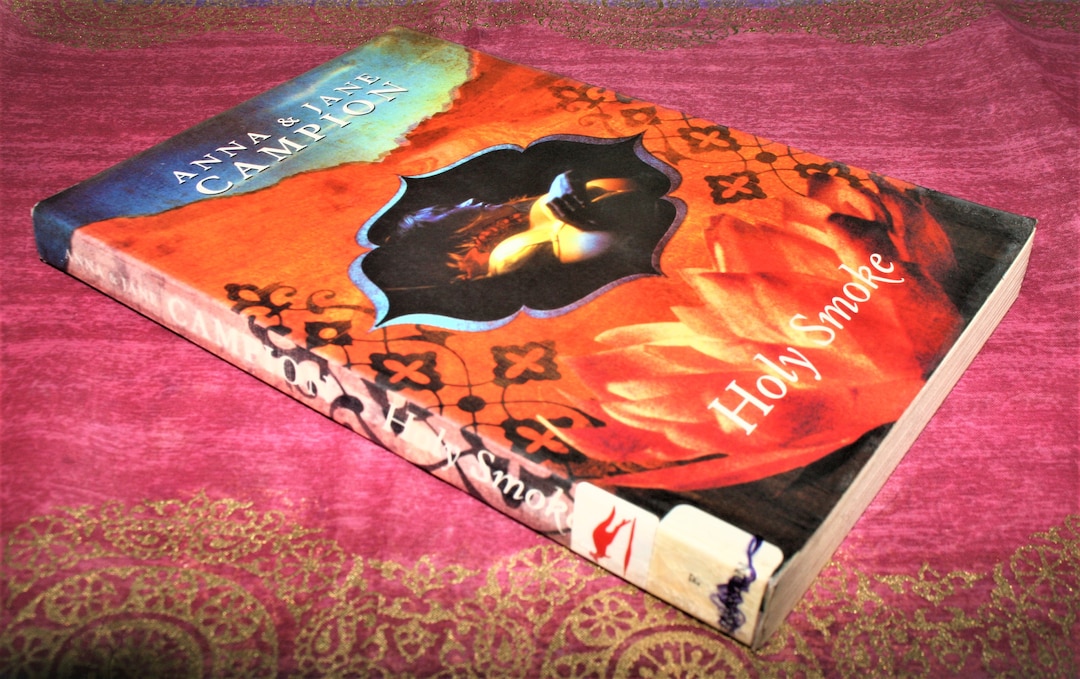 Holy Smoke by Anna & Jane Campion - 1999 Vintage Novel - Pre-loved ...