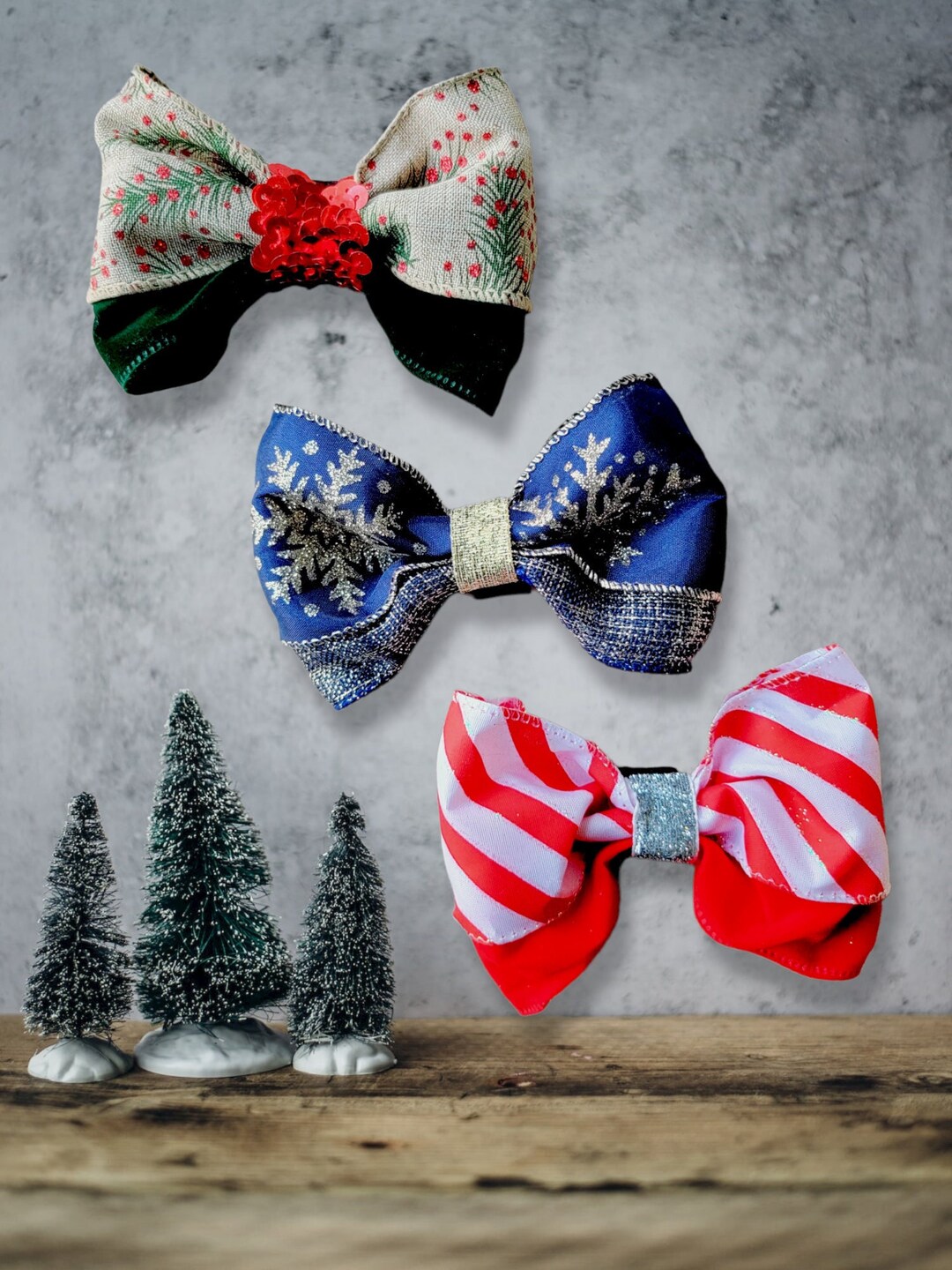 Christmas Dog Bowtie- Christmas Puppy Bow, Holiday Dog Bow Tie, Xmas ...