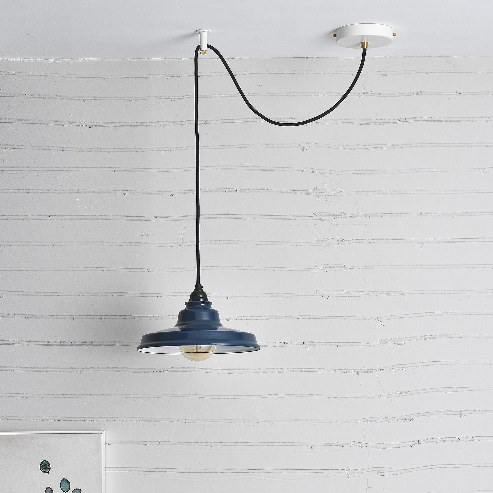 2-port White 4.7in Ceiling Canopy With Brass Hardware - Plug-in to ...