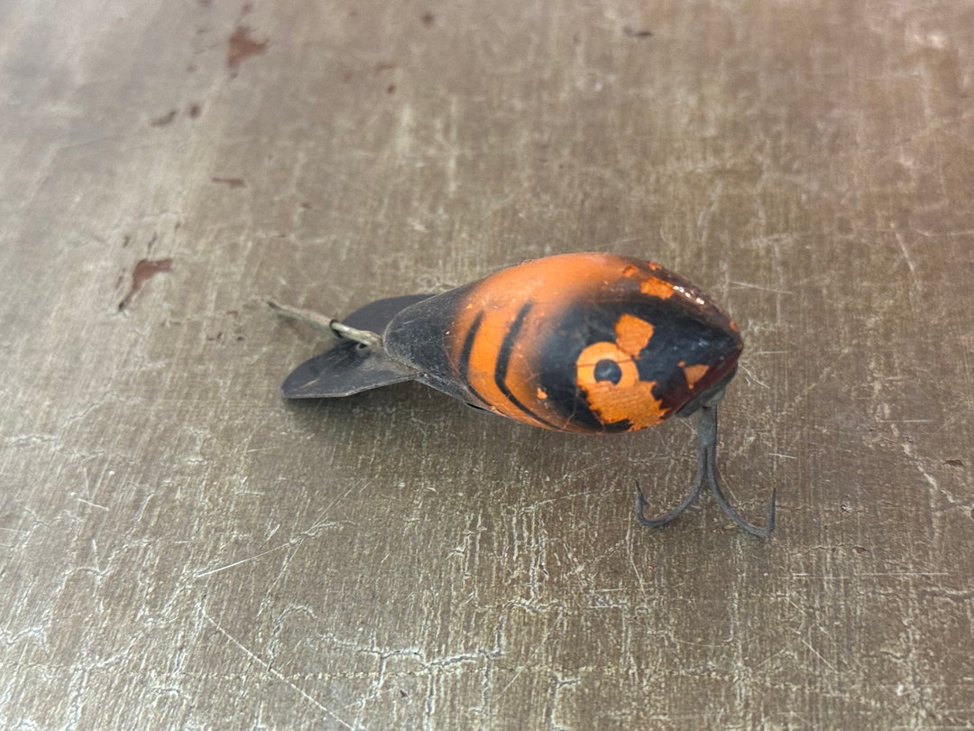 Luxon Wooden Vintage Fishing Lure W Treble Hooks ~ Antique Fishing ...