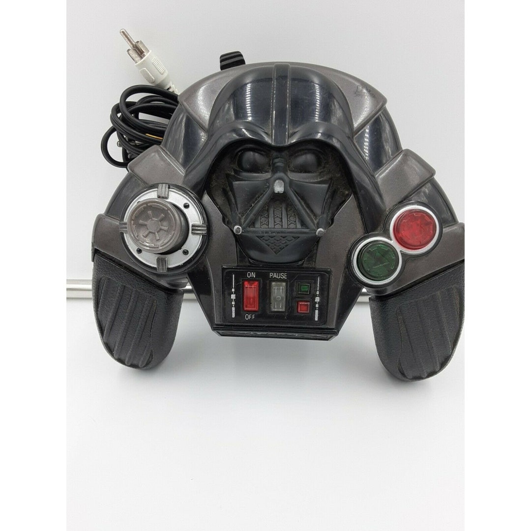 Star Wars Darth Vader Plug & Play TV Video Game by JAKKS Pacific 2005 ...