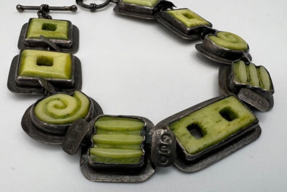 JANICE LEE RIPLEY Jlr Handmade Hand Carved Green Yak … - Gem