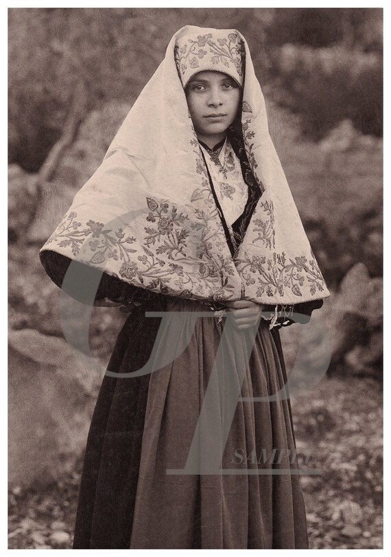 Traditional Sicilian Clothes