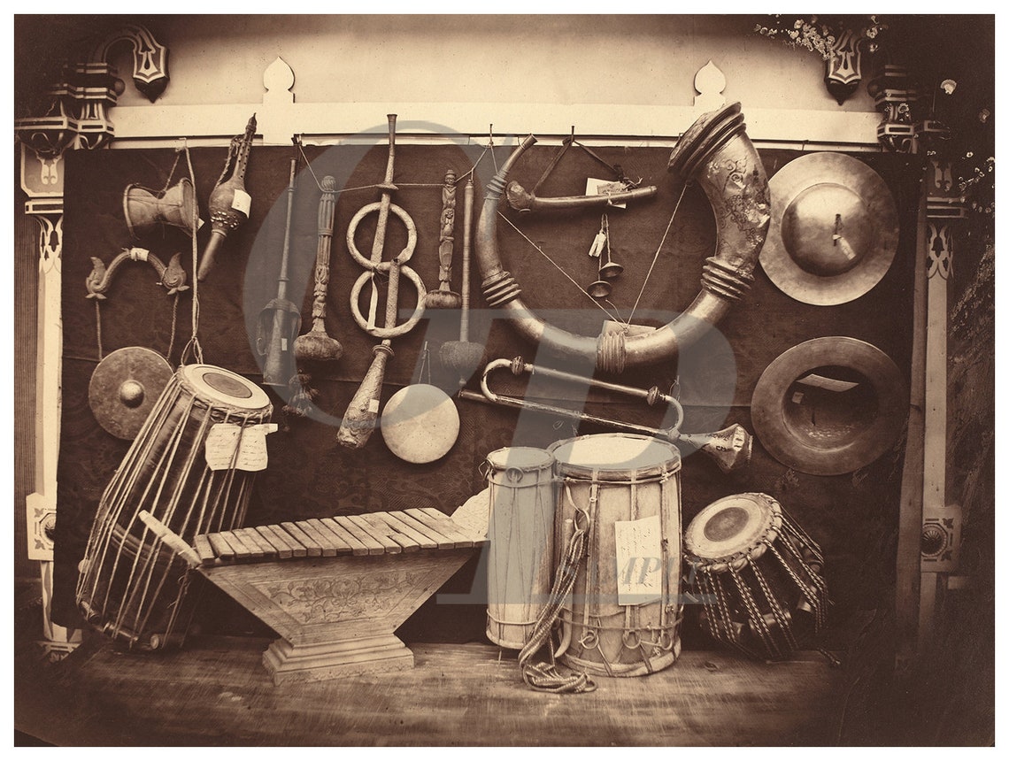 Old and Traditional Musical Instruments Fine Art Antique - Etsy.de