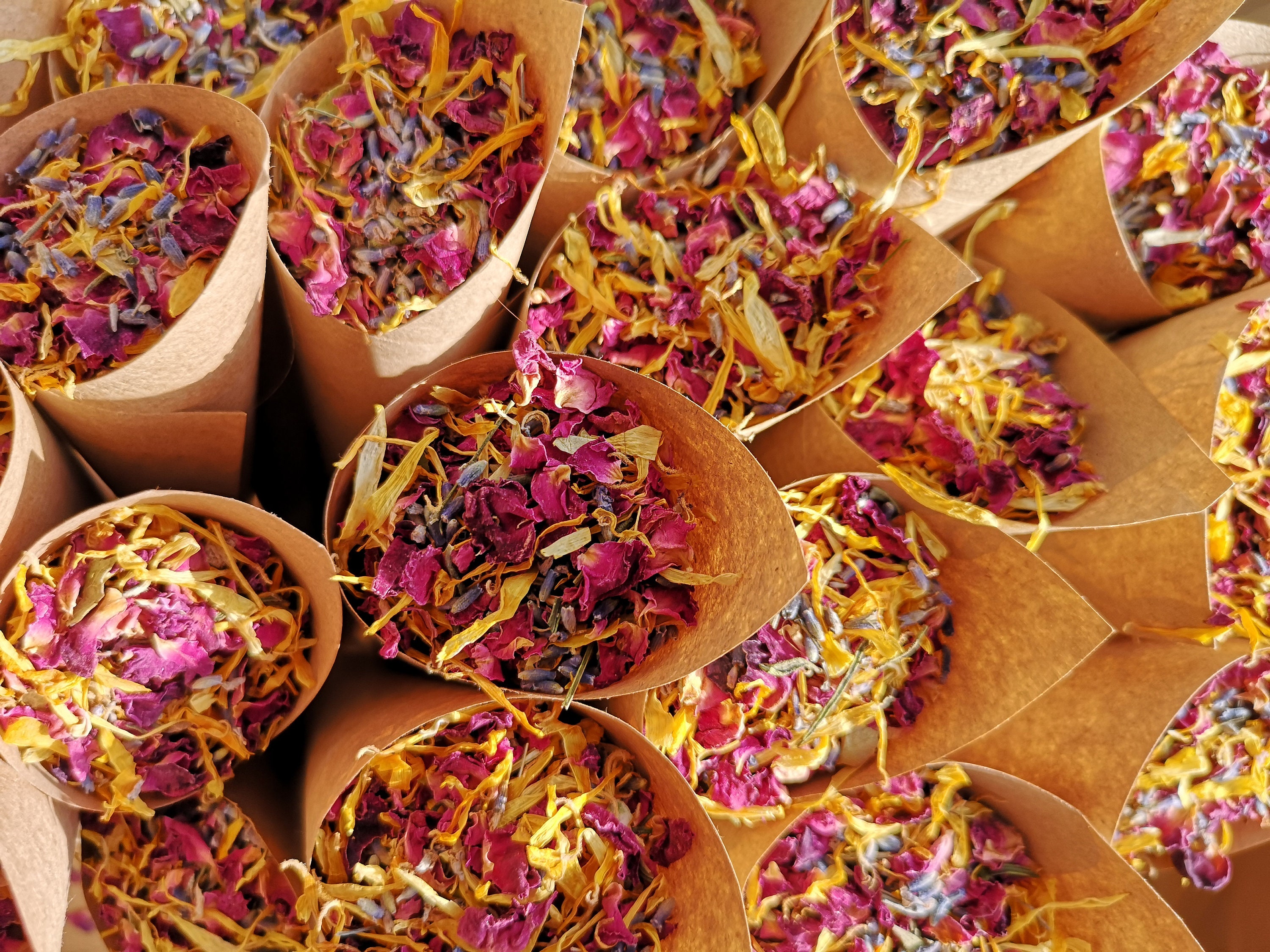 Wedding Confetti Biodegradable Confetti eco Confetti | Etsy UK