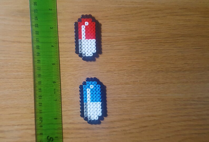 Pill medicine drug health pixel art 8bit Keychain badge | Etsy