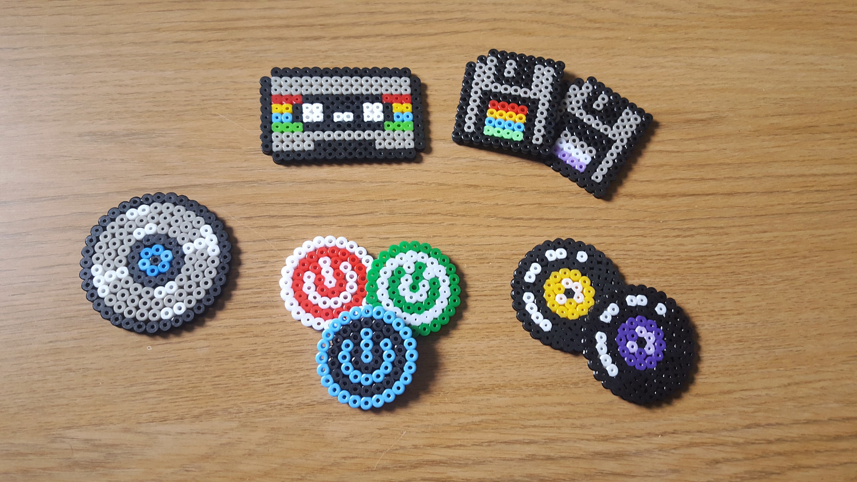 Retro pixel art / Vinilo CD cassette VHS disquete disquete / | Etsy