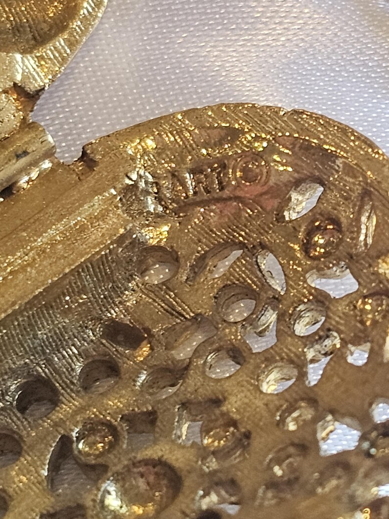 Vintage Arthur Pepper (ART) Gold-tone Filigree Purse Locket Pendant ...