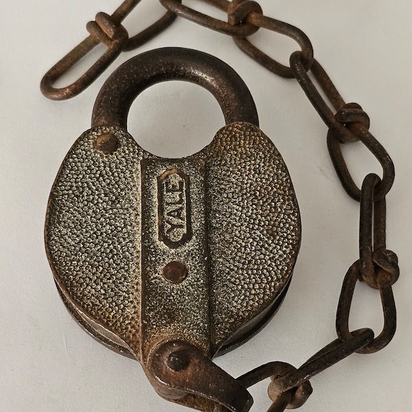 Antique Yale Padlock - Etsy