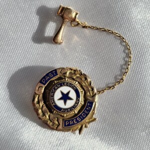 Vintage 10K Gold American Legion Auxiliary Past President Pin With ...