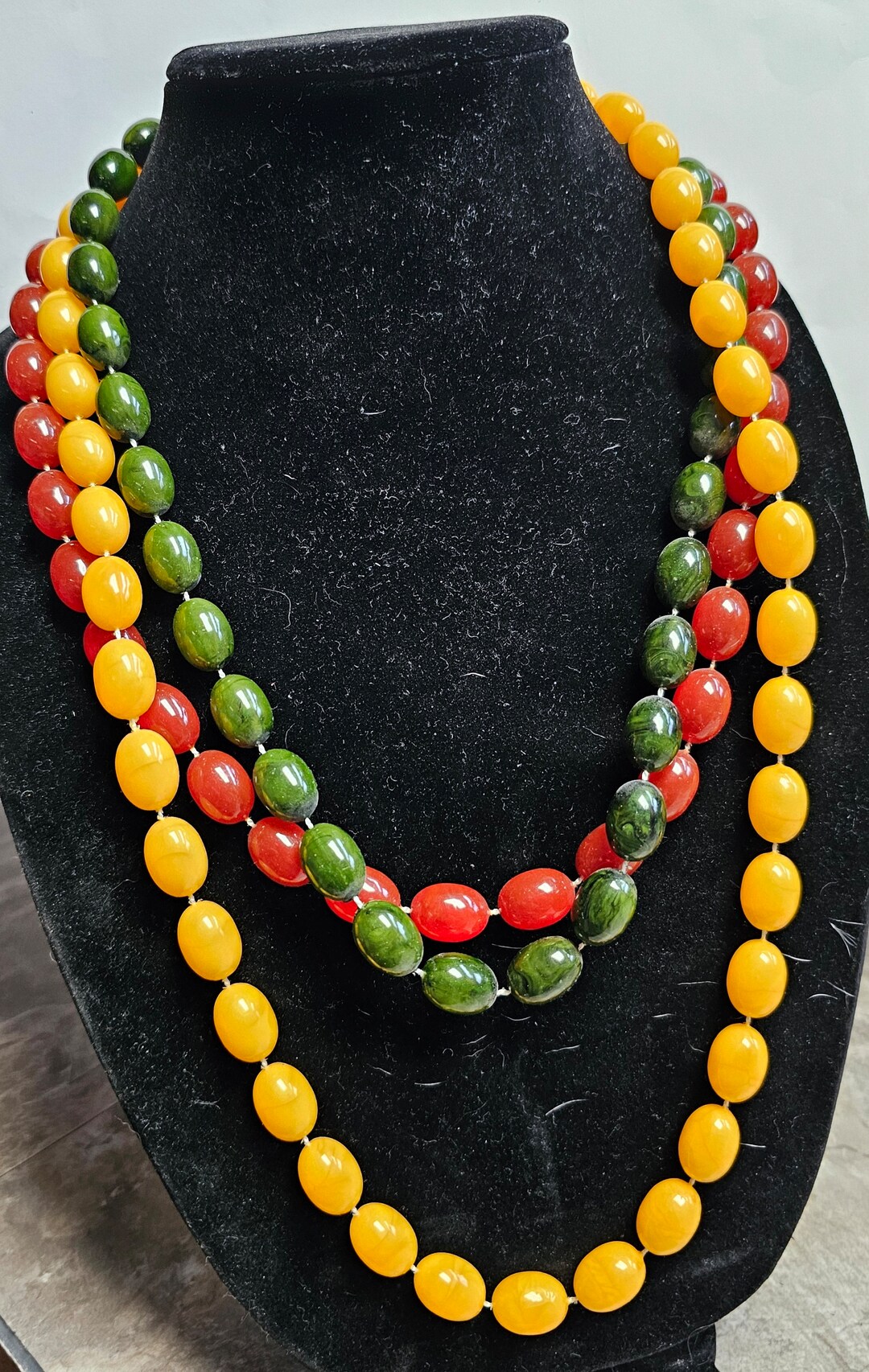 3 Vintage Plastic Beaded Necklaces - Etsy