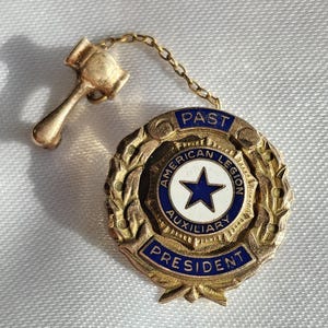 Vintage 10K Gold American Legion Auxiliary Past President Pin With ...