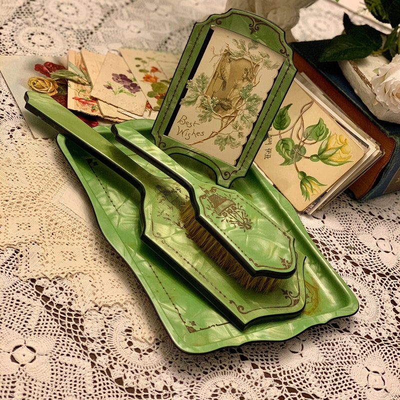 Vintage Vanity Set - Etsy